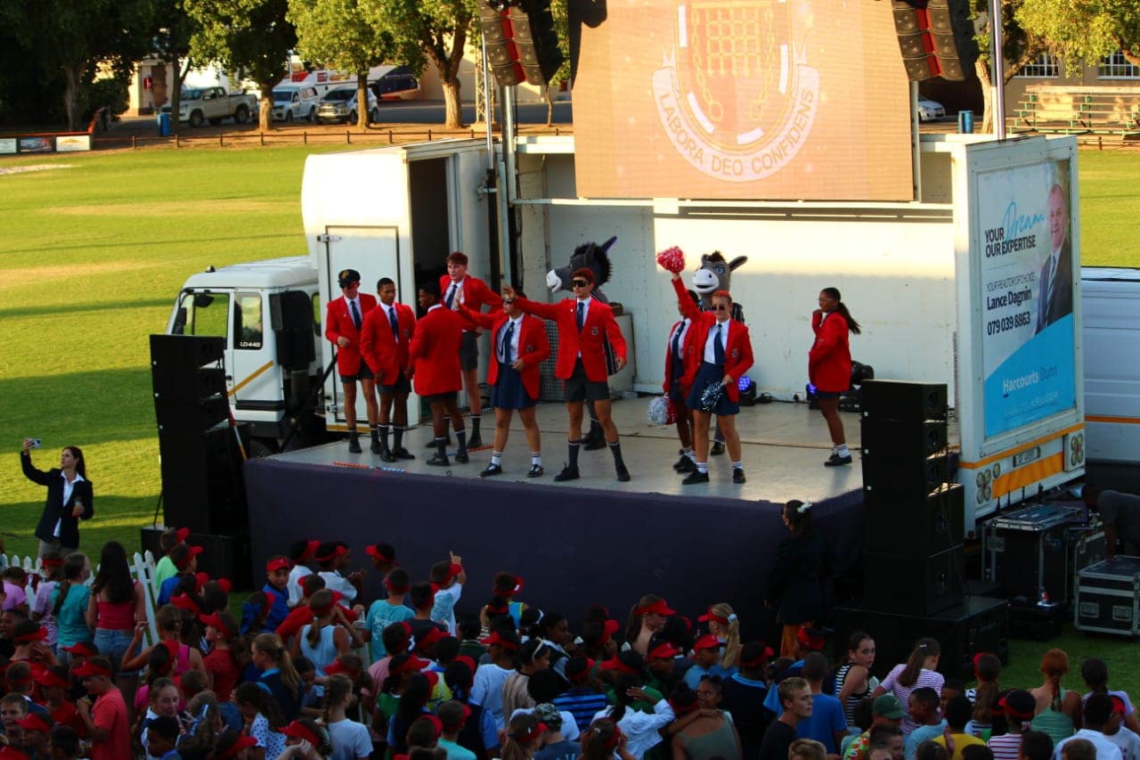 Suksesvolle Opedag vir HTS Drostdy - AWSUM School News
