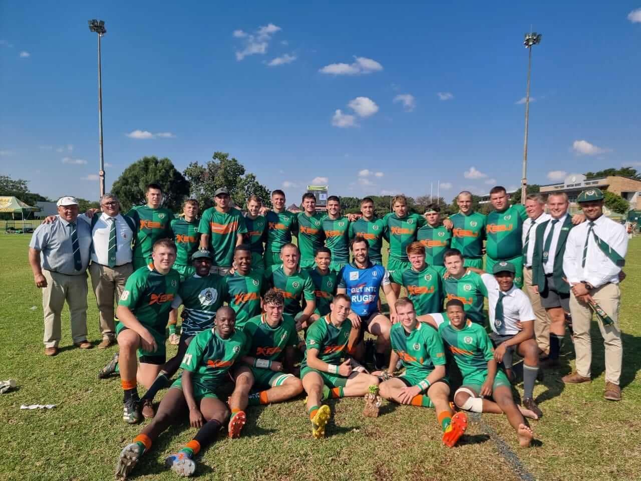 Hoërskool Rustenburg rugbyspelers wys hulle het ware karakter - AWSUM ...
