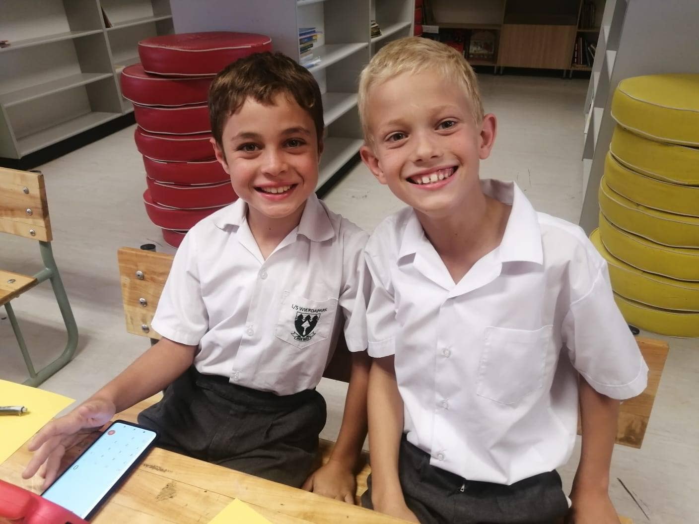 Laerskool Wierdapark leerders skitter tydens die Departementele ...