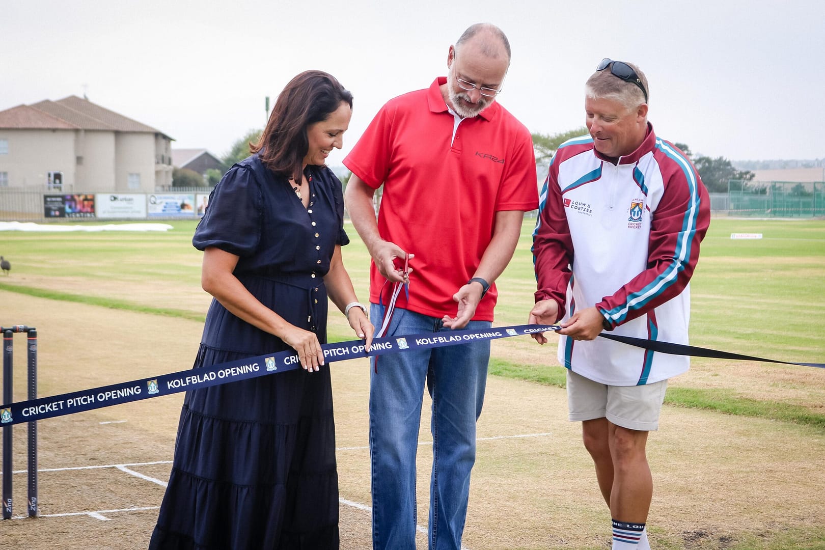 Gene Louw Primary opened their turf cricket pitch - AWSUM School News