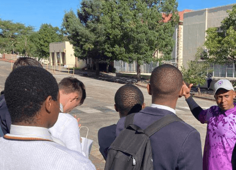 Graeme College Gr 12 physical science class were warmly welcomed onto ...