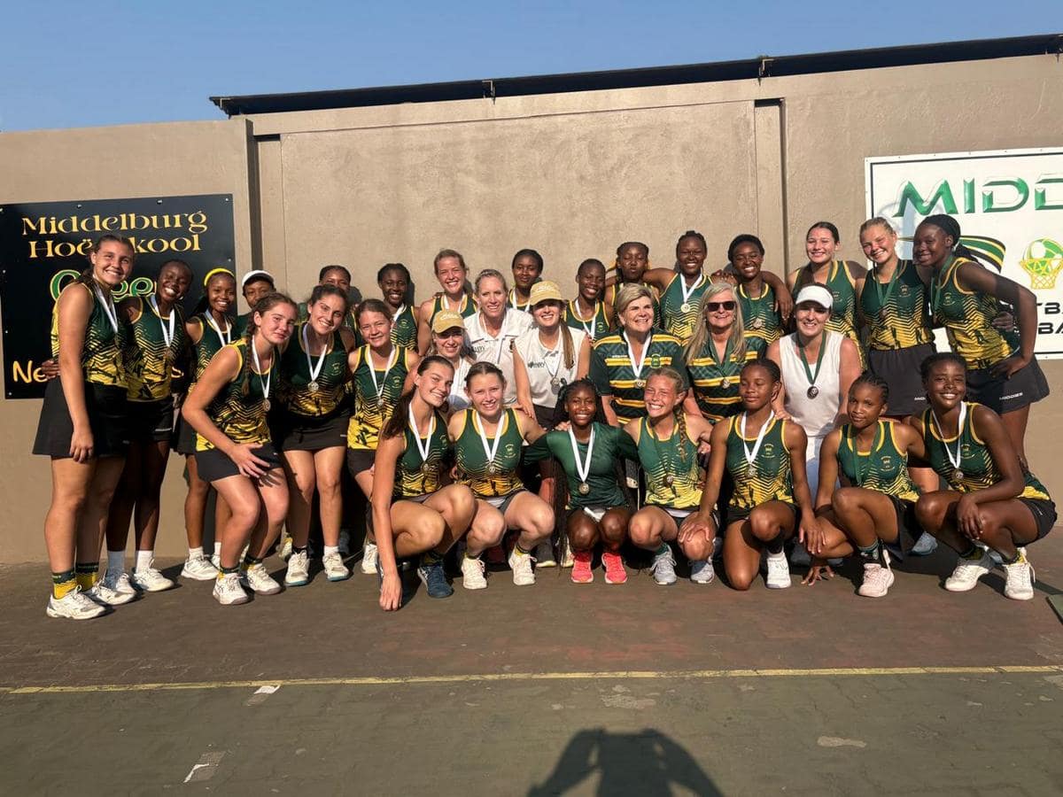Middelburg Hoërskool netbalspanne is doelgerig van afgooi tot eind ...